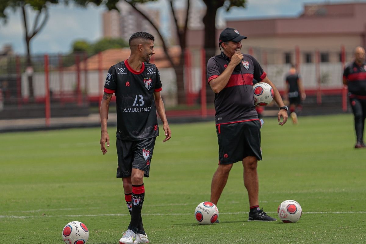 Jogo do Atlético-GO x Vila Nova hoje: onde assistir e horário na TV ... Jogo do Atlético-GO x Vila Nova hoje: onde assistir e horário na TV ...