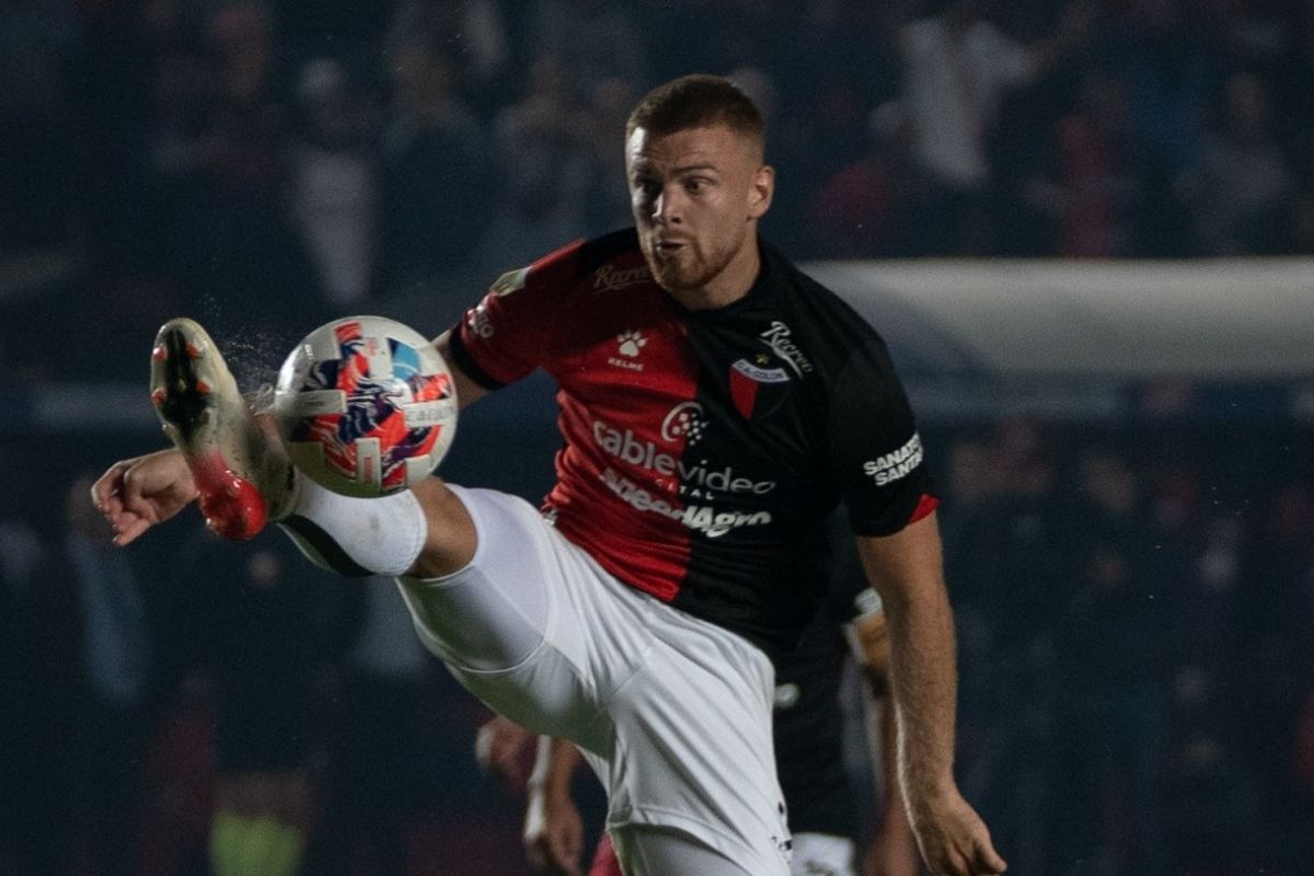 Onde assistir Colón x Peñarol ao vivo e horário hoje (05/04)