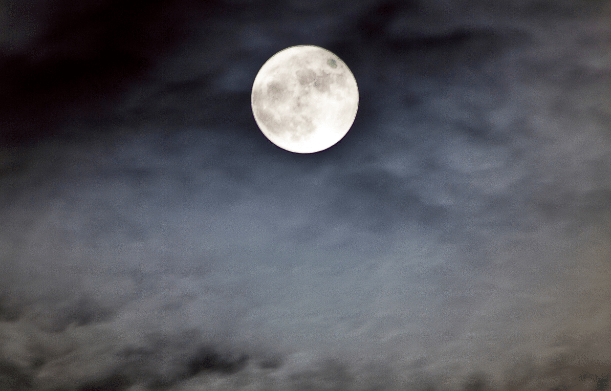 Saiba que horas vai dar para ver a 1ª Superlua de 2026 | DCI