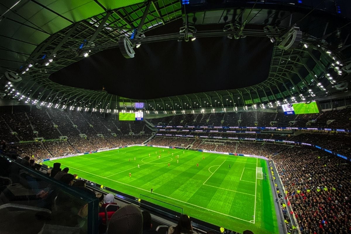 CBF quer por fim a jogos às 19h e domingo à noite no Brasileirão | DCI