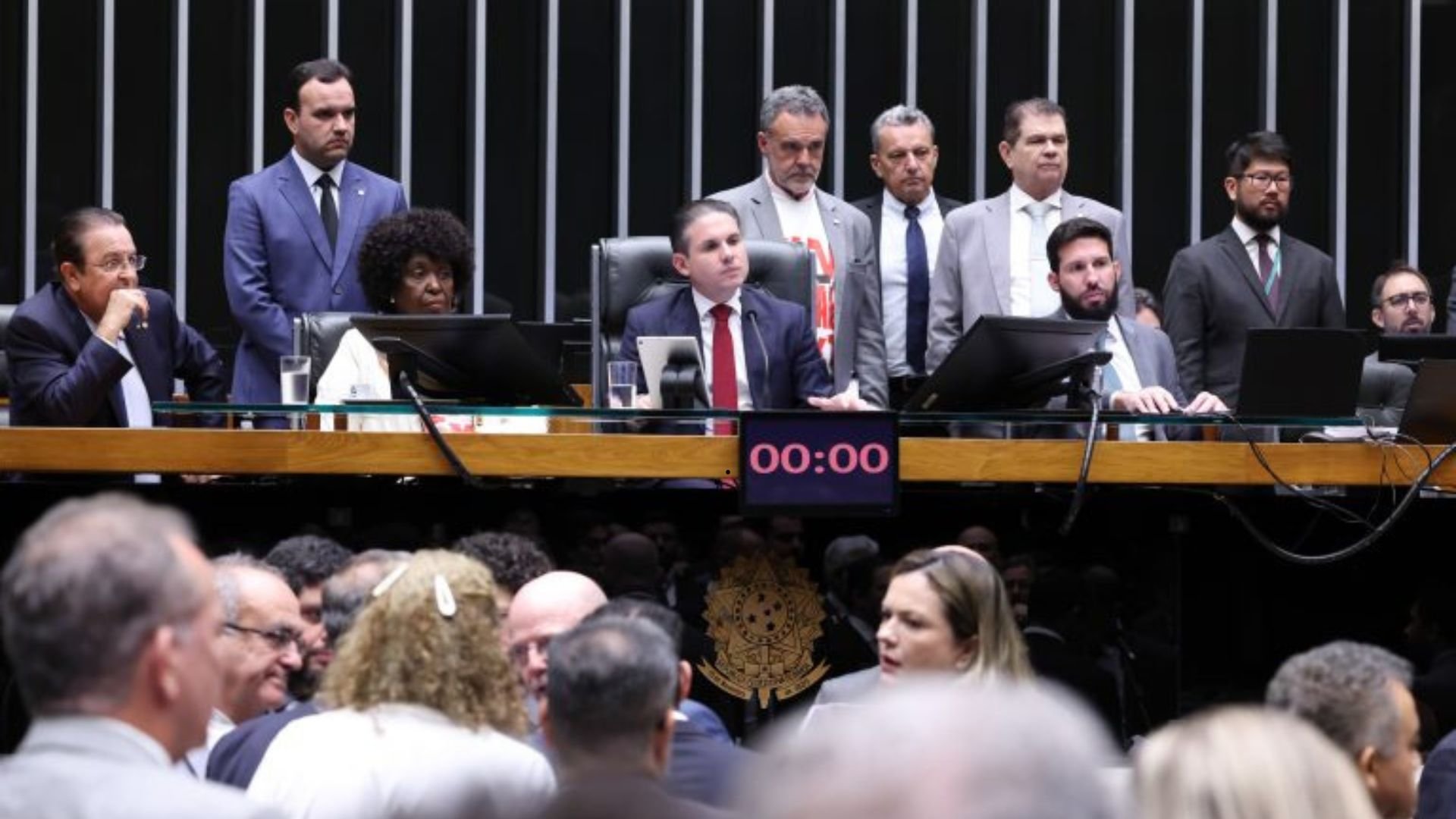 Quando começa a valer o fim da escala 6x1?