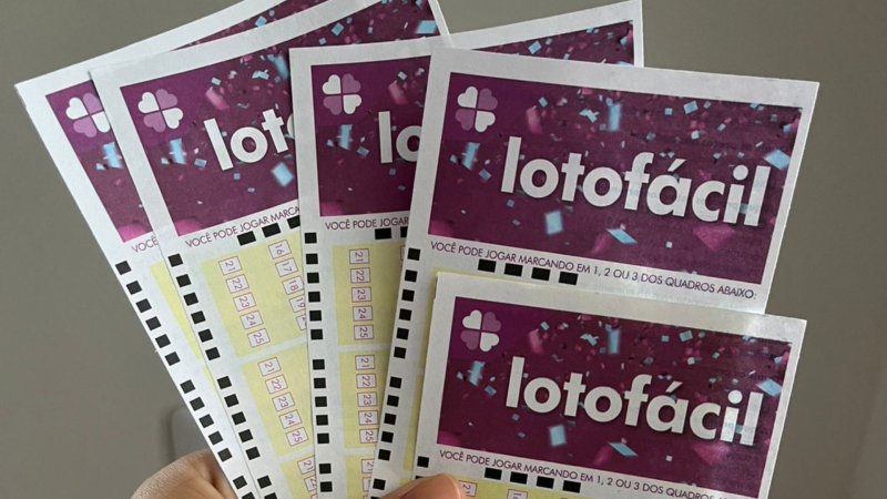 Que horas é o sorteio do resultado da Lotofácil 3715 hoje