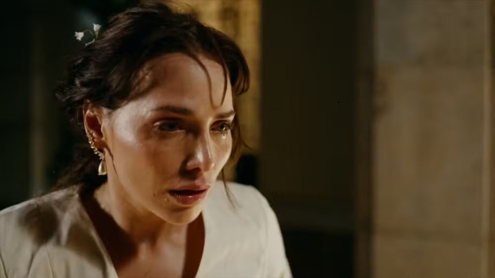 Presa pela morte de Arthur? O que acontece com Adriana em Quem Ama Cuida